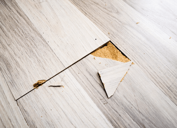 Replacing a Damaged Board in a Laminated Floor